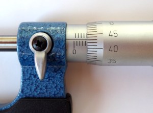 How to read a micrometer – Mr Tarrant's physbang 'blog